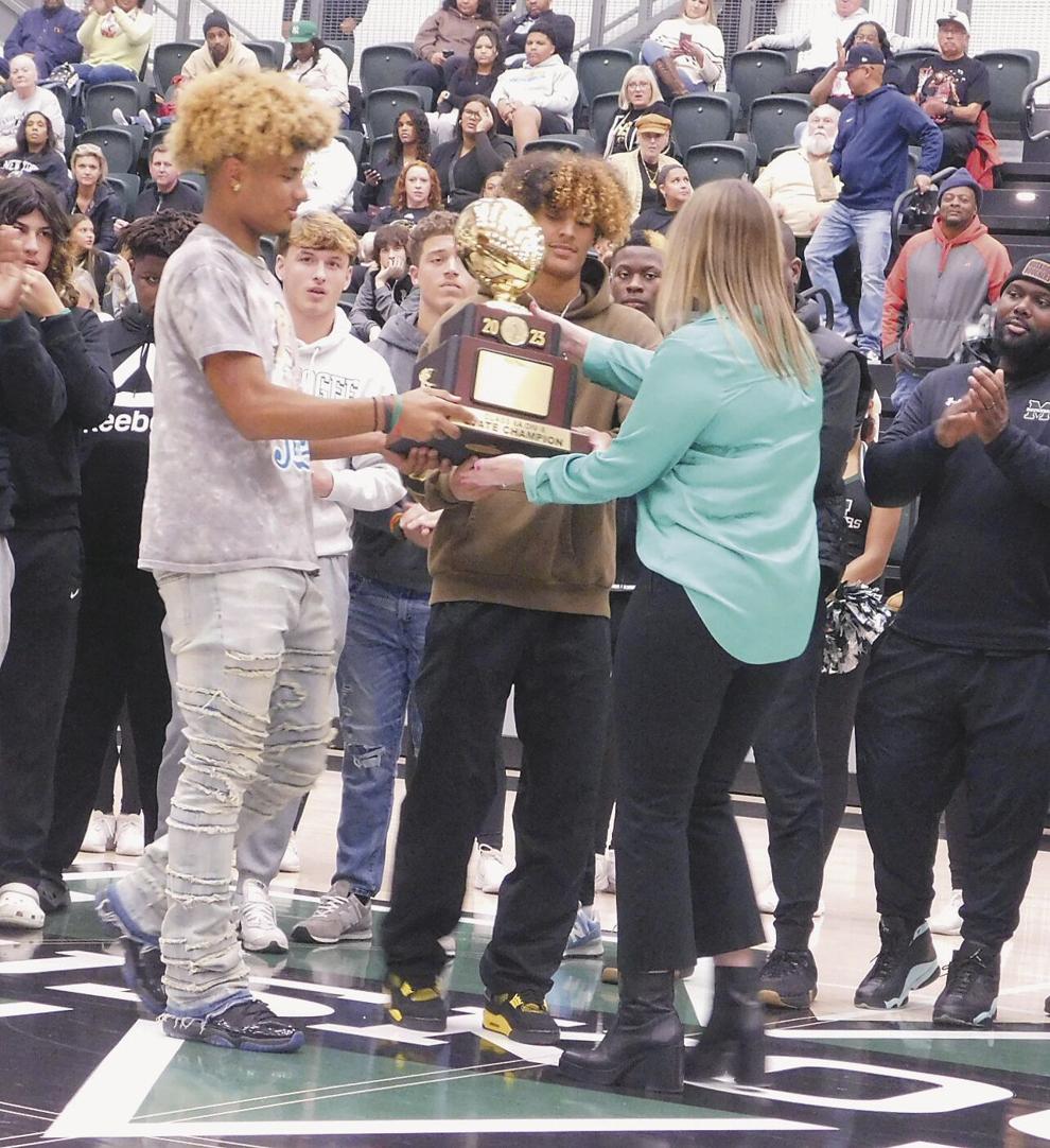 Roughers pass Gold Ball to school | News | muskogeephoenix.com