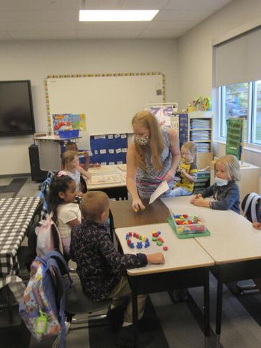 Teachers, parents marvel at new Tony Goetz Elementary | Schools ...
