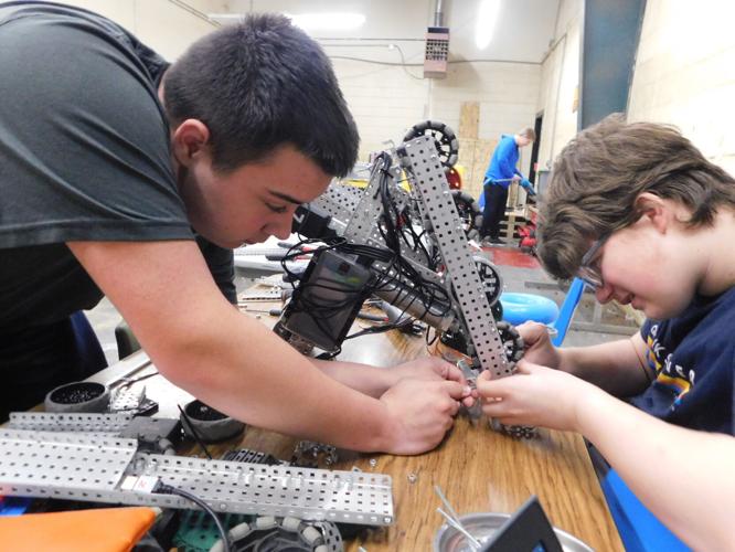 Muskogee to host State VEX Robotics meet | News | muskogeephoenix.com
