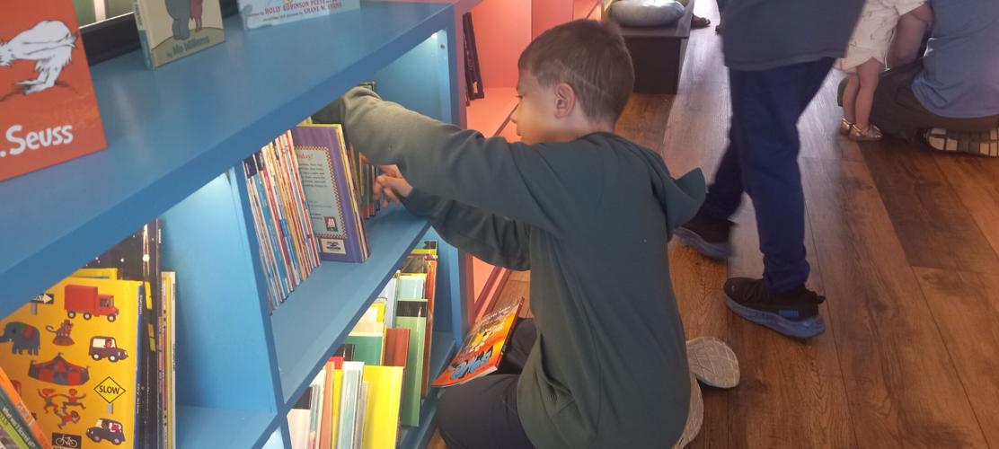Muskogee Public Schools offers library on wheels | News ...