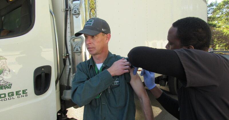 Hundreds say 'Boo on the Flu' | News | muskogeephoenix.com