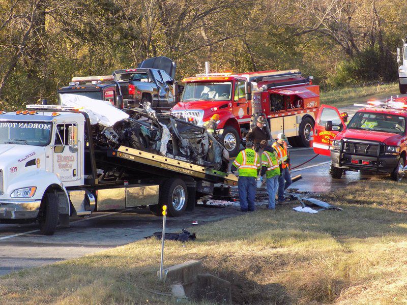 One dead in Monday crash | News | muskogeephoenix.com