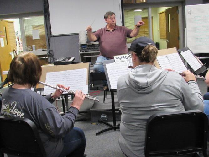 Muskogee Community Band's Christmas concert set for Monday | Schools ...