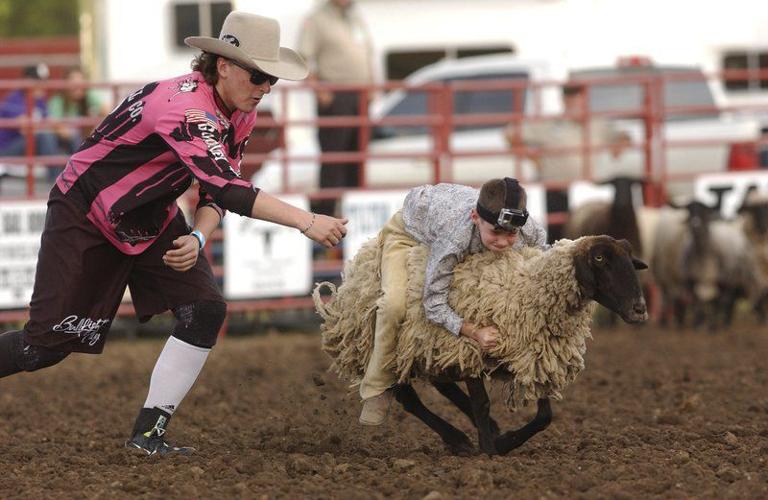Rodeo Miami: Steer wrestling, mutton busting and family | News ...