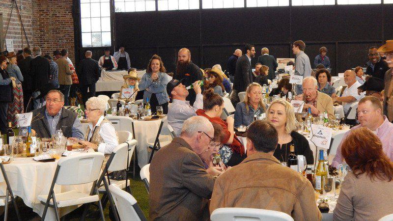 Chamber hosts Wild West Banquet | News | muskogeephoenix.com