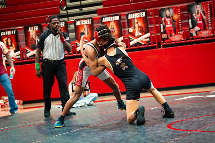 WRESTLING GALLERY: Hilldale, Warner meet in local dual | Sports ...