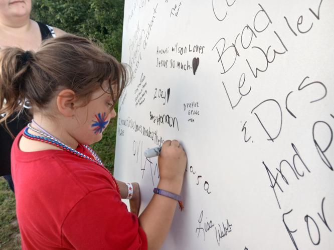 Crowds enjoy Timothy Baptist celebration | Community | muskogeephoenix.com