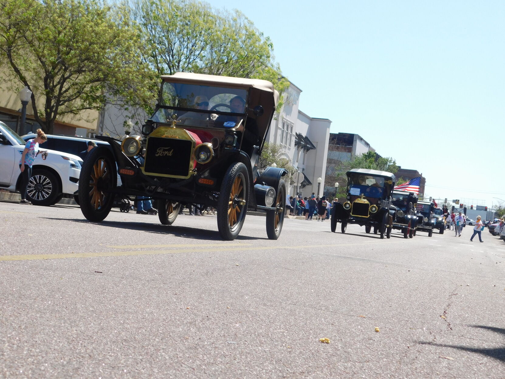 Patriotic entries sought for Azalea parade | News | muskogeephoenix.com