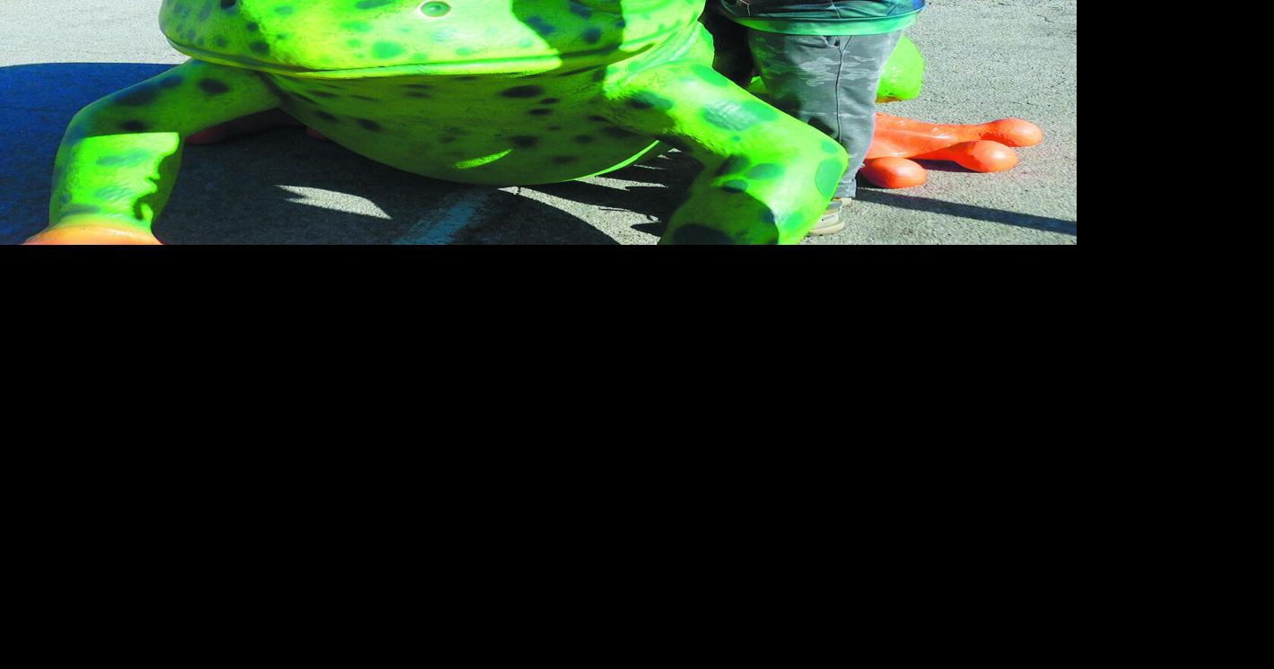 Adults, children meet animatronic animals | Community | muskogeephoenix.com