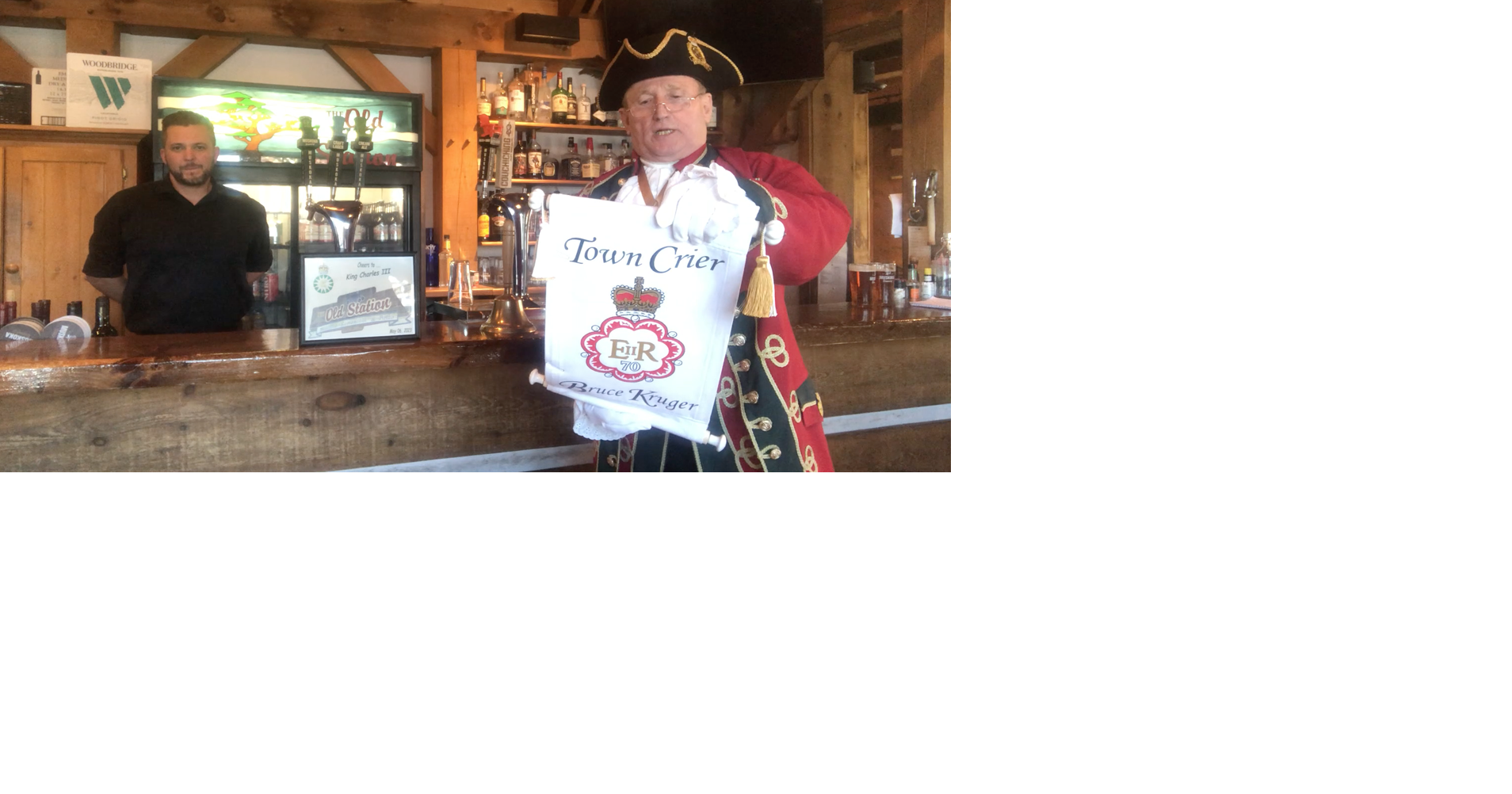 VIDEO: Bracebridge Town Crier delivers cry in celebration of King ...
