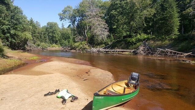 5 easy canoe, kayak or paddleboard routes in the Muskoka area