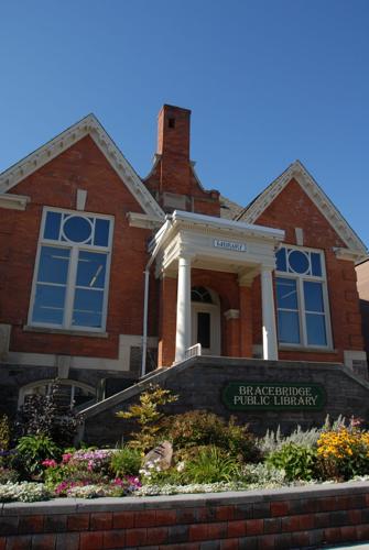 Bracebridge moving forward with decision to join library with arena complex