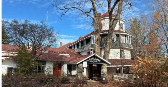 Positive talk over development at historic Muskoka resort