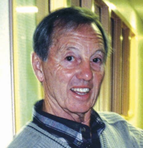 Deane Murdy dies