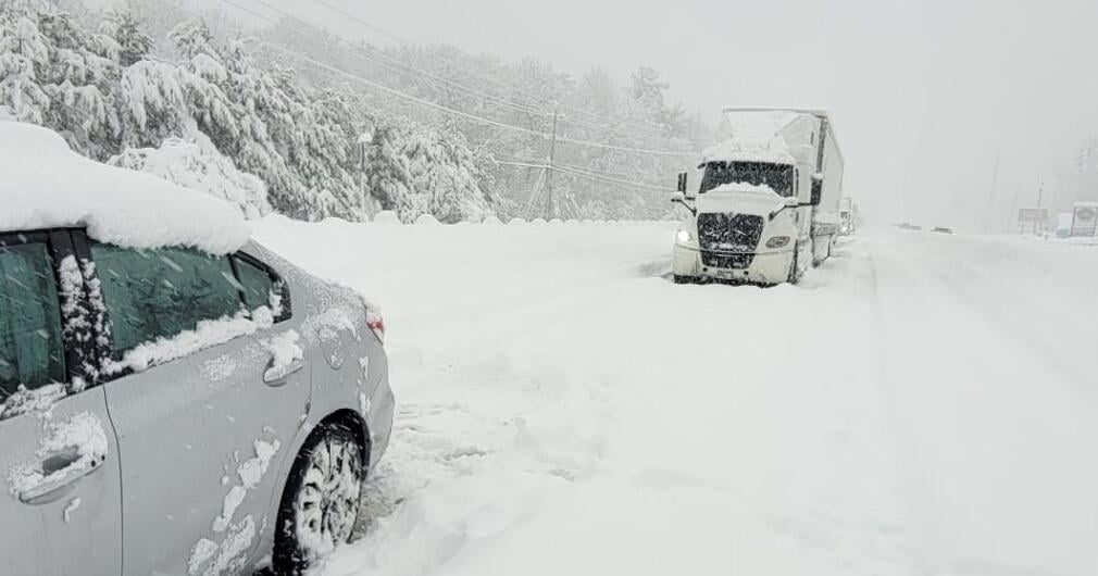 Gravenhurst under state of emergency after Hwy 11 closure