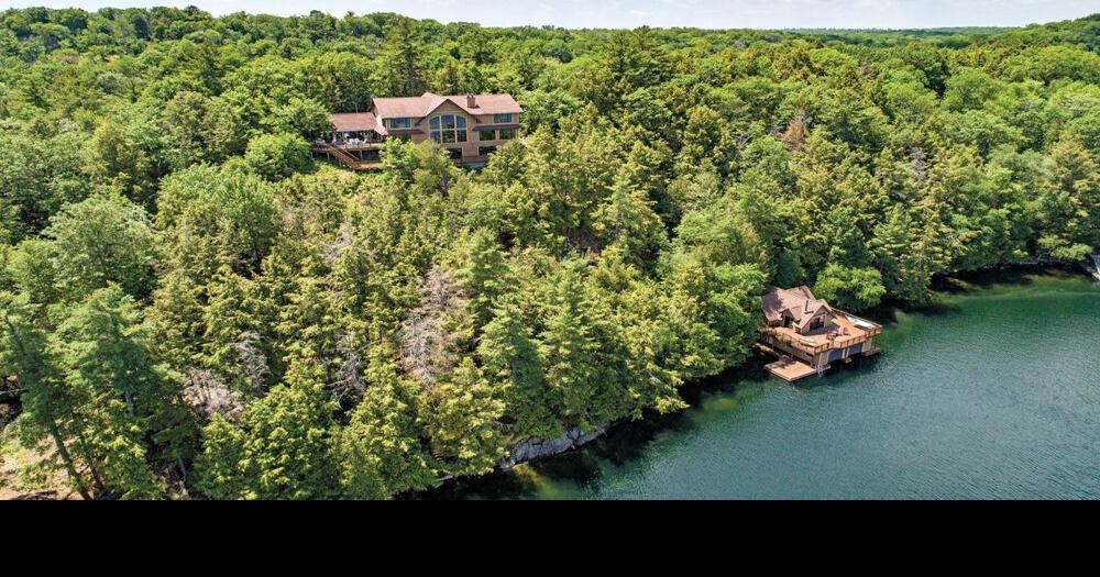 Spectacular views from every room of Skeleton Lake Muskoka cottage