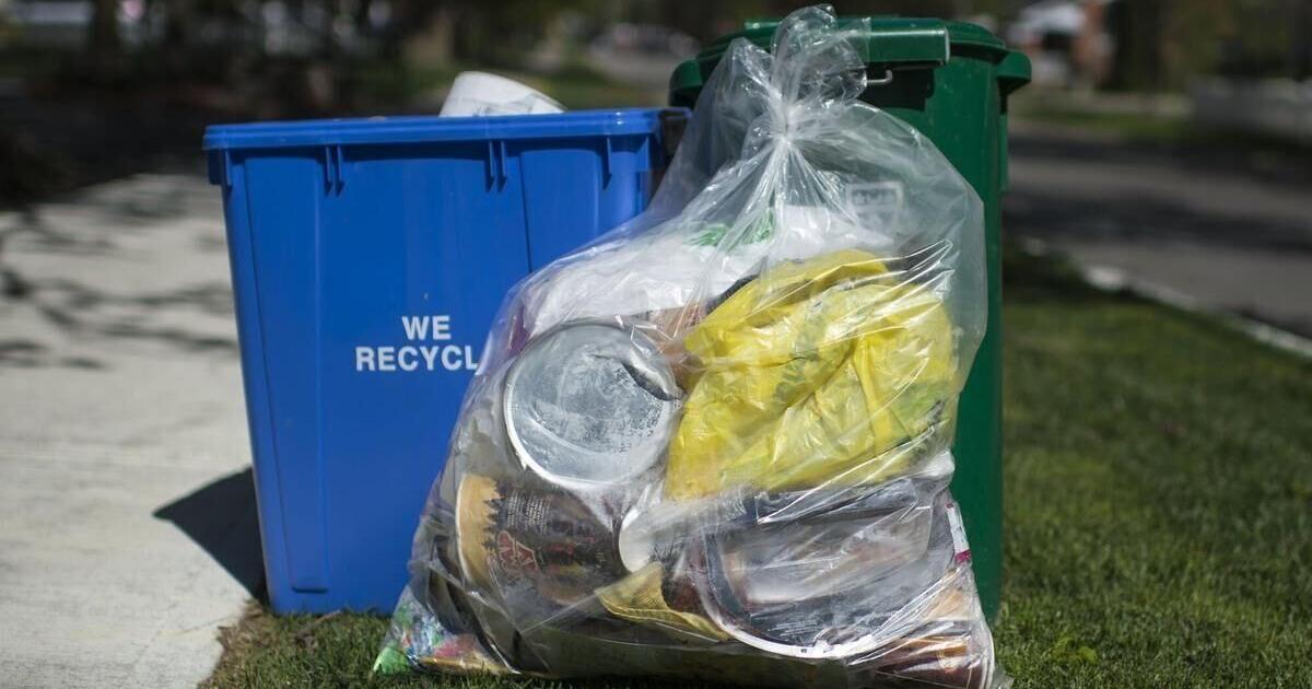 Muskoka moving to clear-bag garbage collection in March