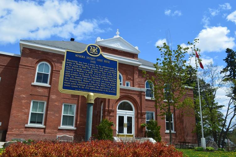 Muskoka court hears man seen removing beer from vehicle after accident