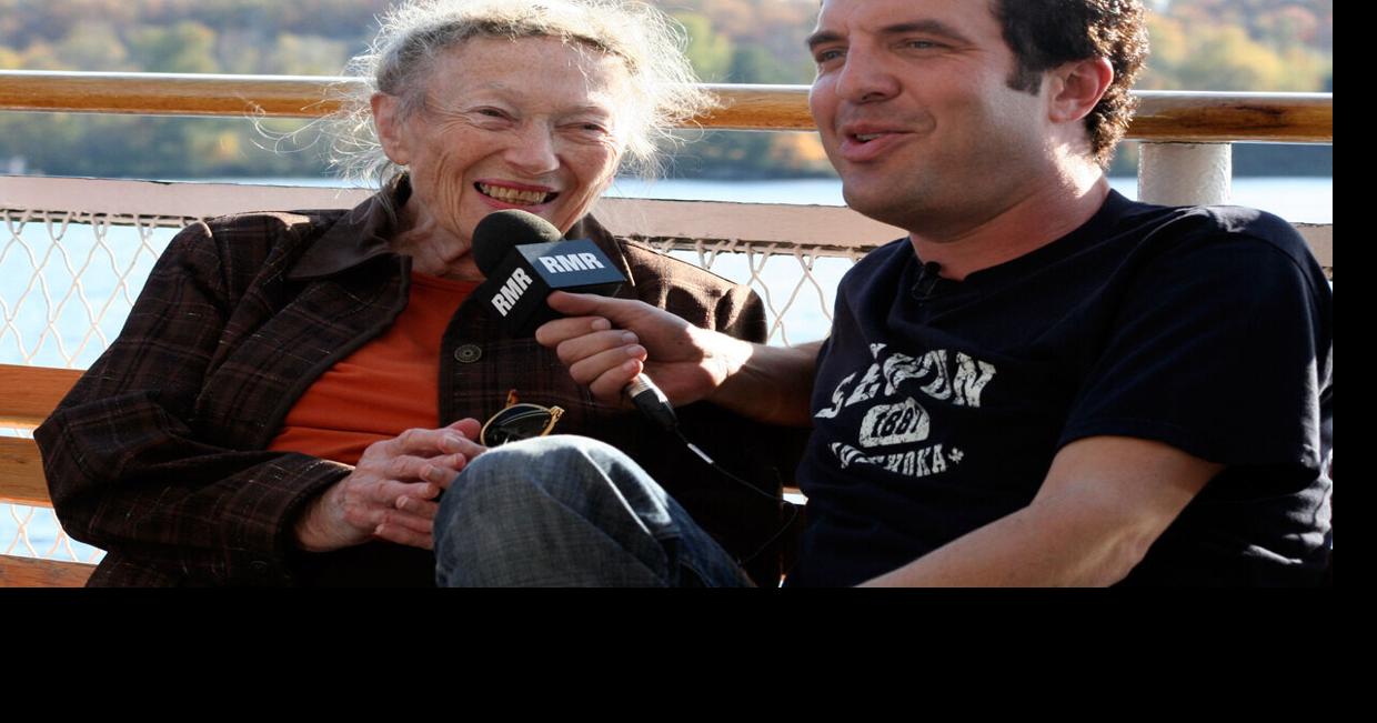 Comedian Rick Mercer visits Muskoka