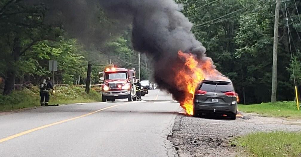 UPDATE: Huntsville's Ravenscliffe Road reopens following vehicle fire