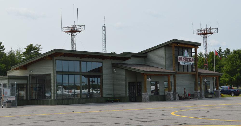 Survey to help new governance for Muskoka Airport take off