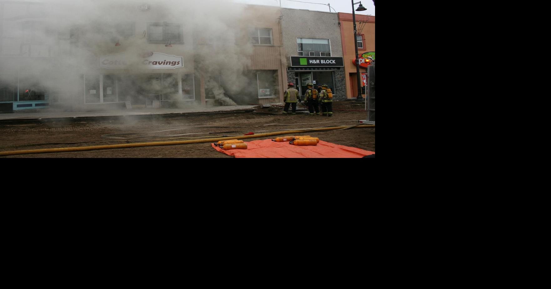 Fire rages in Gravenhurst