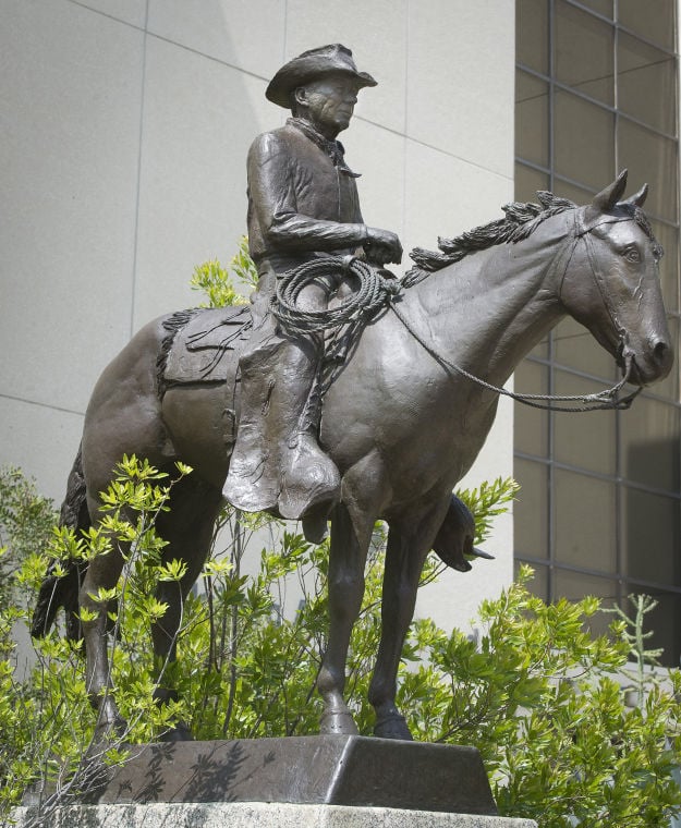 Robert J. Kleberg Jr. | Landmarks & Statues | myaggienation.com