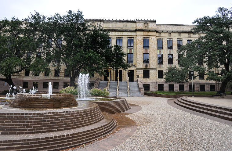 Chemistry Building | Building History | myaggienation.com