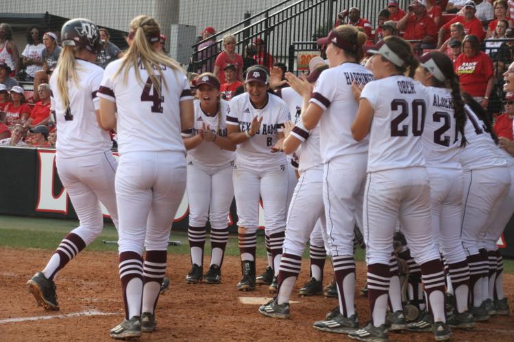 Texas A&M softball vs. Louisiana-Lafayette in NCAA Tournament regional ...