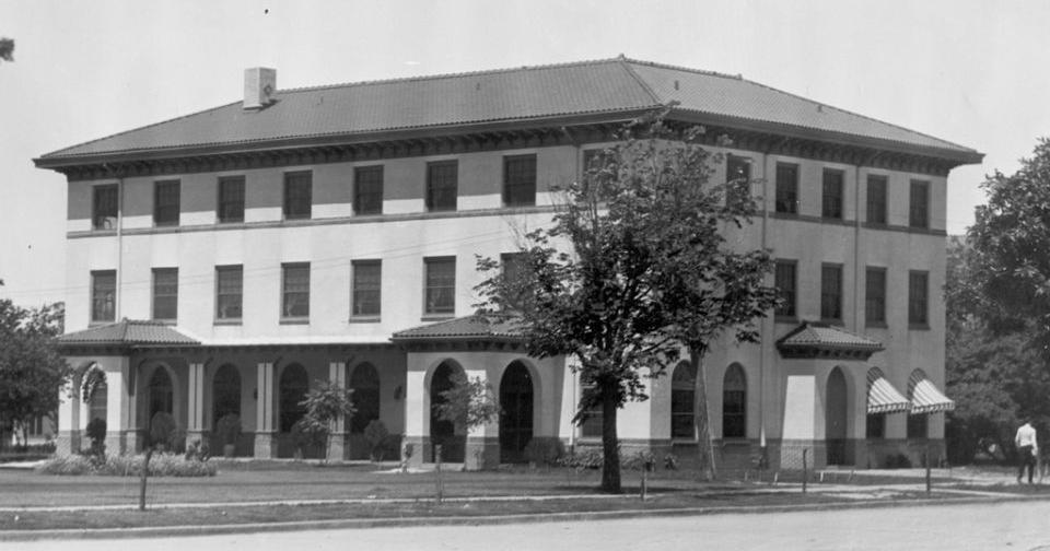 Aggieland Inn (1925-1966) | Demolished Buildings | myaggienation.com