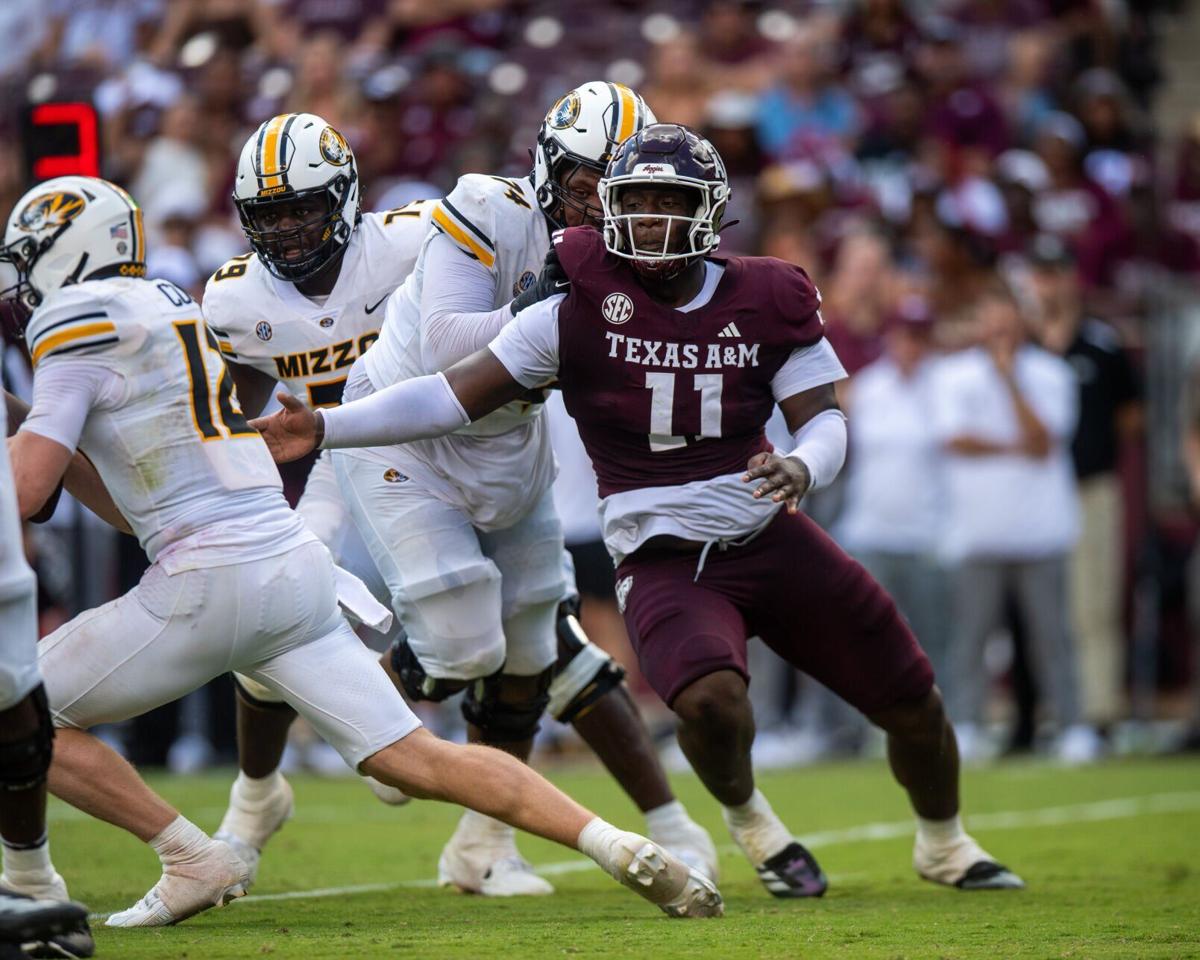 Nic Scourton heads to Carolina after year at Texas A&M | Texas A&M ...