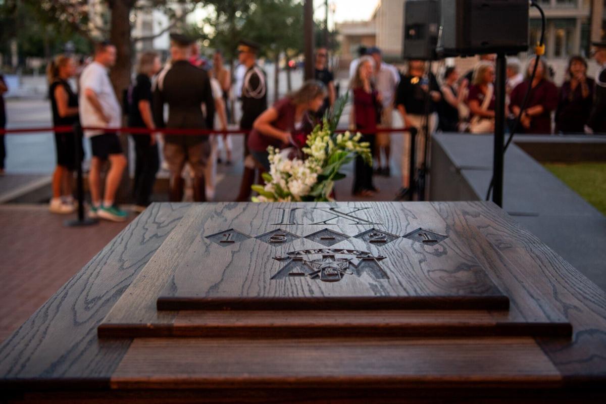 Reveille IX laid to rest at Texas A&M | Texas A&M News | myaggienation.com