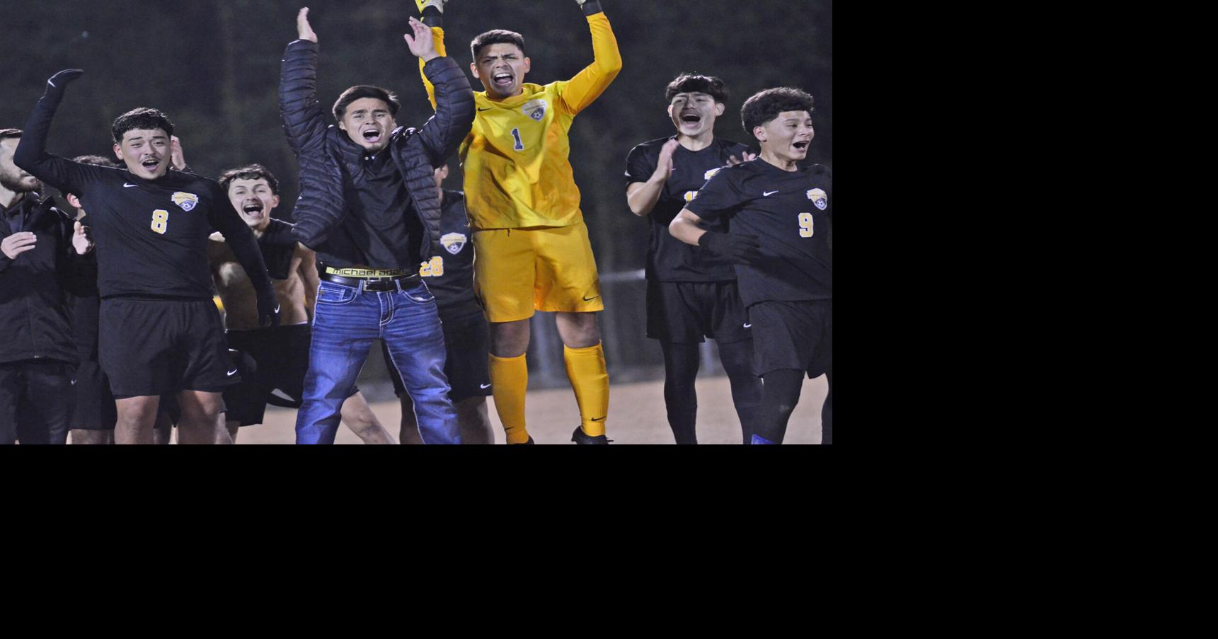 Hobbton soccer advances to first state title game | High School ...