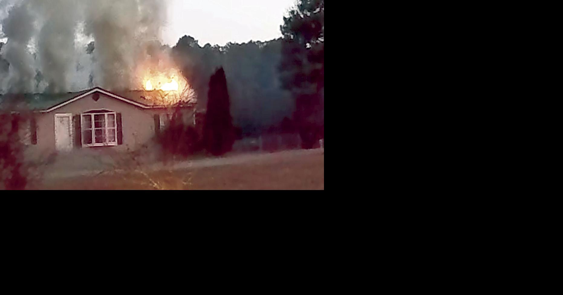 Dunn fire displaces 3 adults | Local News | mydailyrecord.com