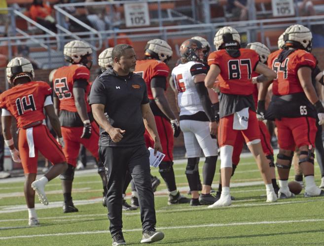 Mike Minter resigns as head football coach | News | mydailyrecord.com