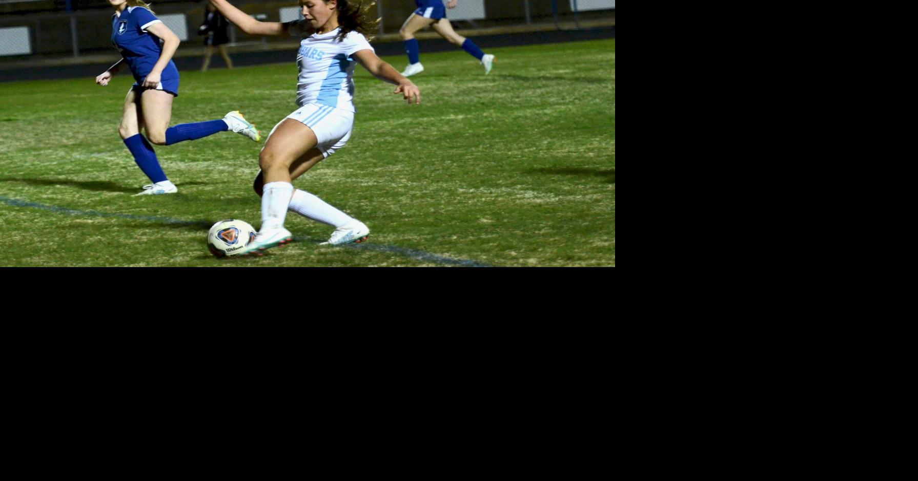 Overhills, Triton rebuilding around young talent | High School ...
