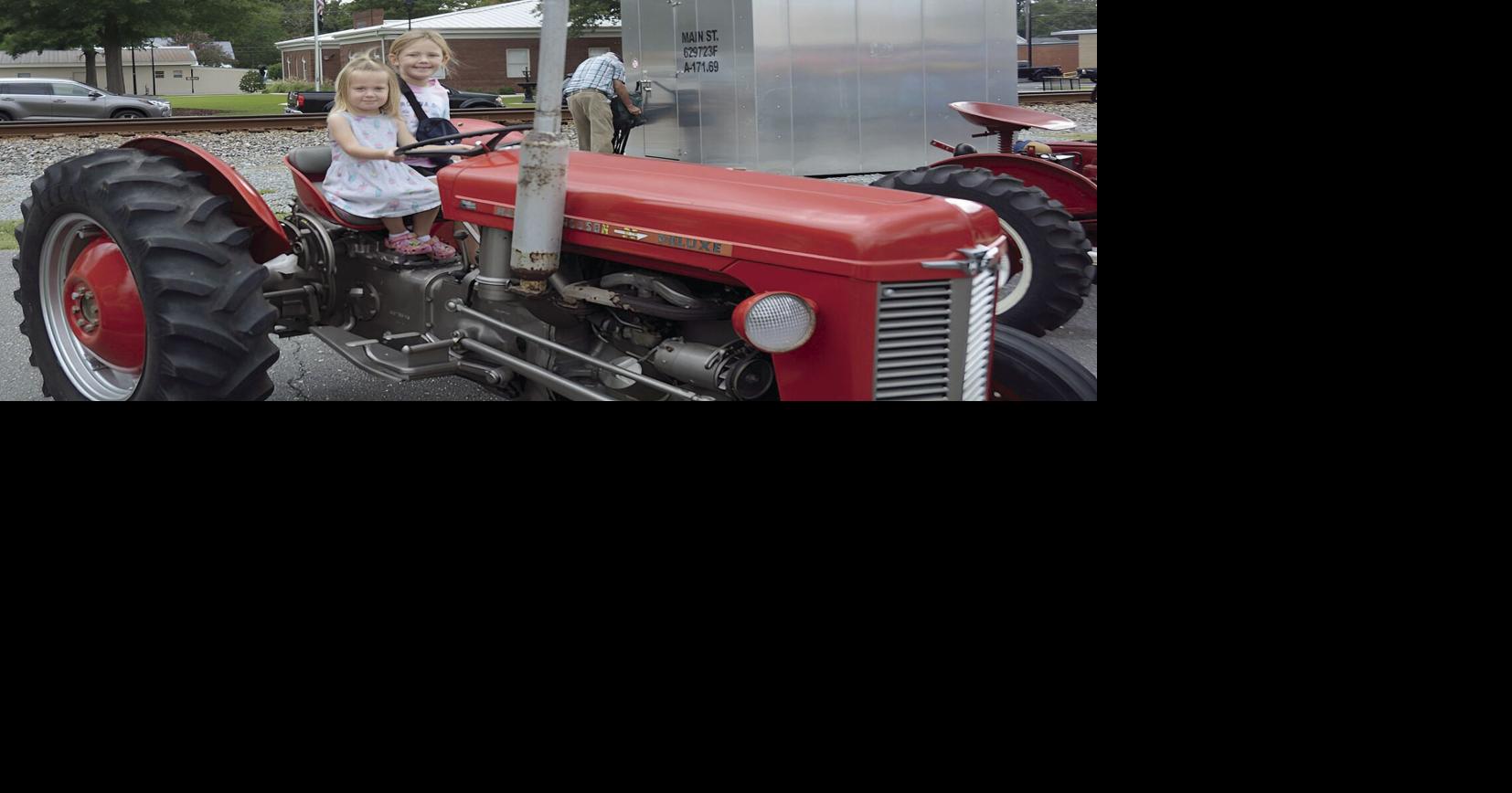 Four Oaks hosts annual Acorn Festival | Community Events ...