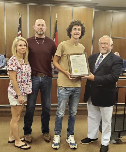 Teen saves life at city pool | News | mydailyrecord.com