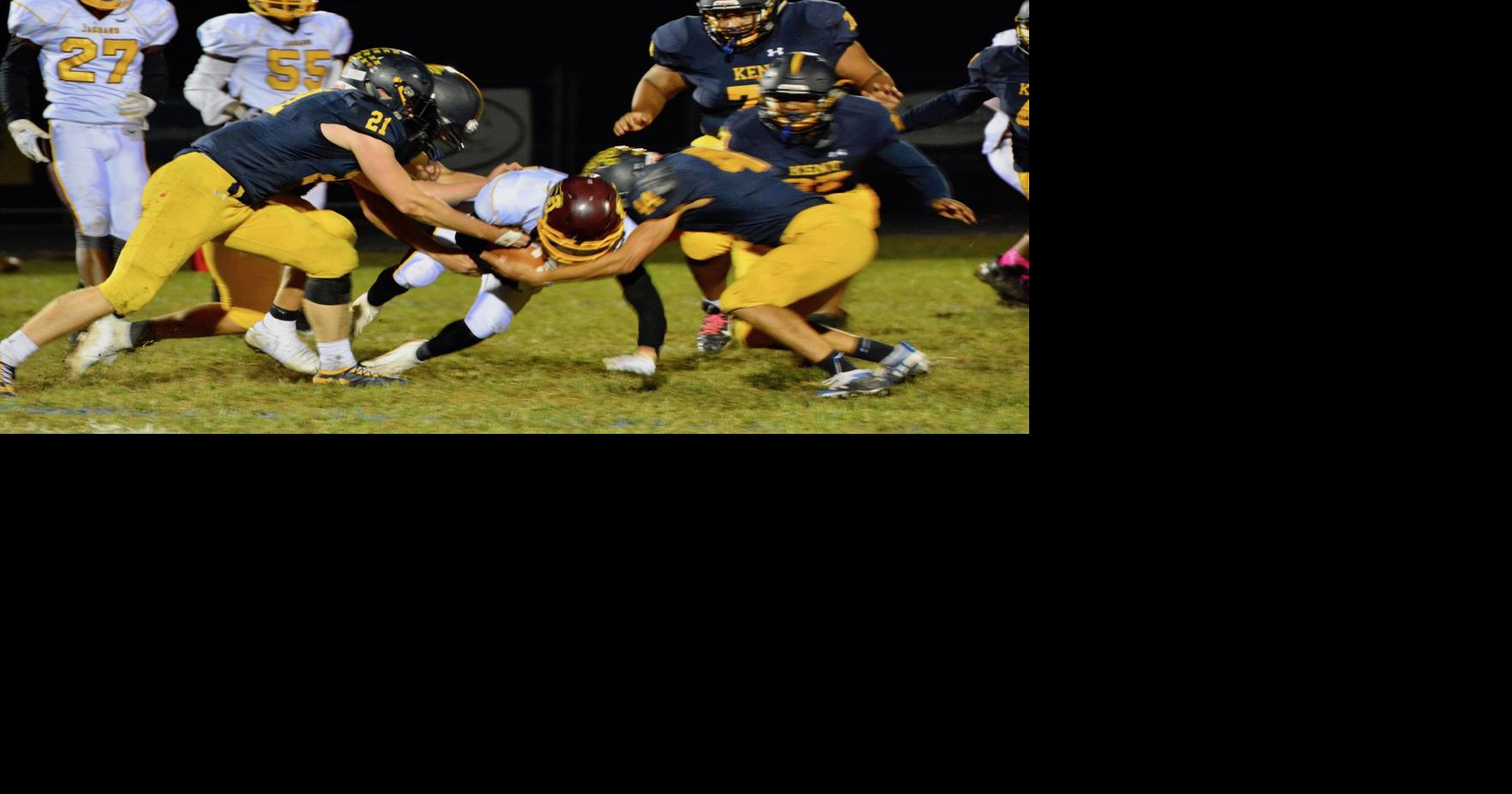 Trojans win big on homecoming Friday, poised for playoffs | Spotlight ...