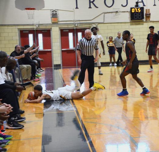 Kent's 33-point fourth quarter sends Colonel Richardson home early, 90 ...