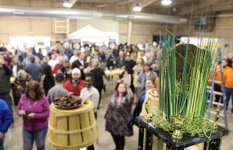 Muskrat Leg Eating Contest | News | myeasternshoremd.com
