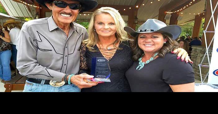 Ridgely Car Show receives Richard Petty award | News | myeasternshoremd.com