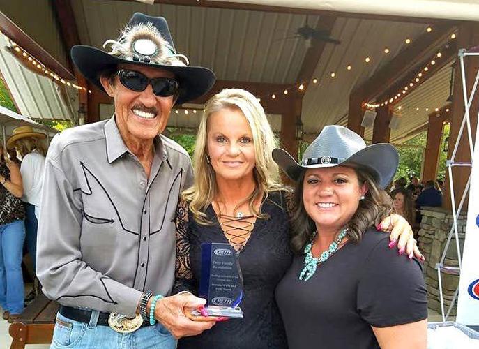 Ridgely Car Show receives Richard Petty award | News | myeasternshoremd.com