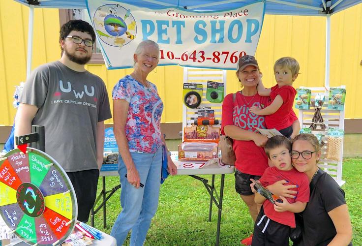 Pet Parade kicks off 4th of July festivities in historic Stevensville ...
