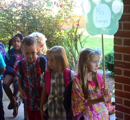 Photo Gallery: Ridgely Elementary First Day of School | Life ...