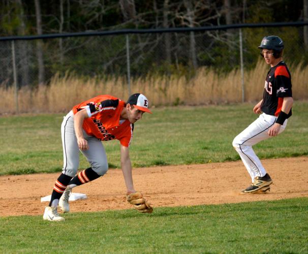 Colonels rally in 7th to nip Easton, move to 10-0 | Sports ...