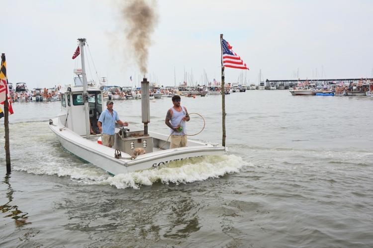 Record crowd celebrates waterman's heritage | News | myeasternshoremd.com
