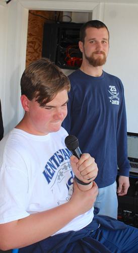 Blind Kent Island High School freshman Tyler Huber engages crowd with ...