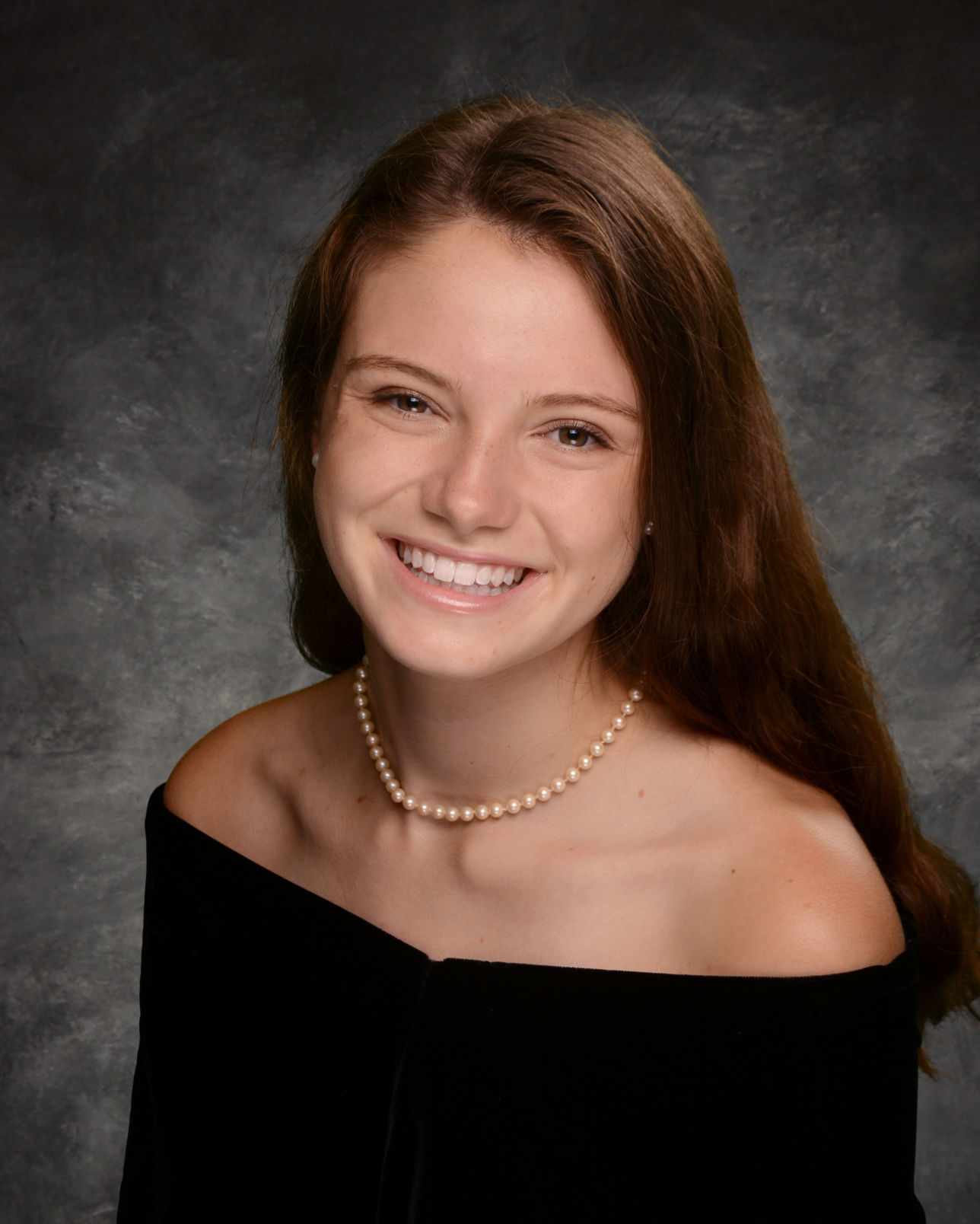 Holly Rawlinson's Instagram, Twitter & Facebook on IDCrawl