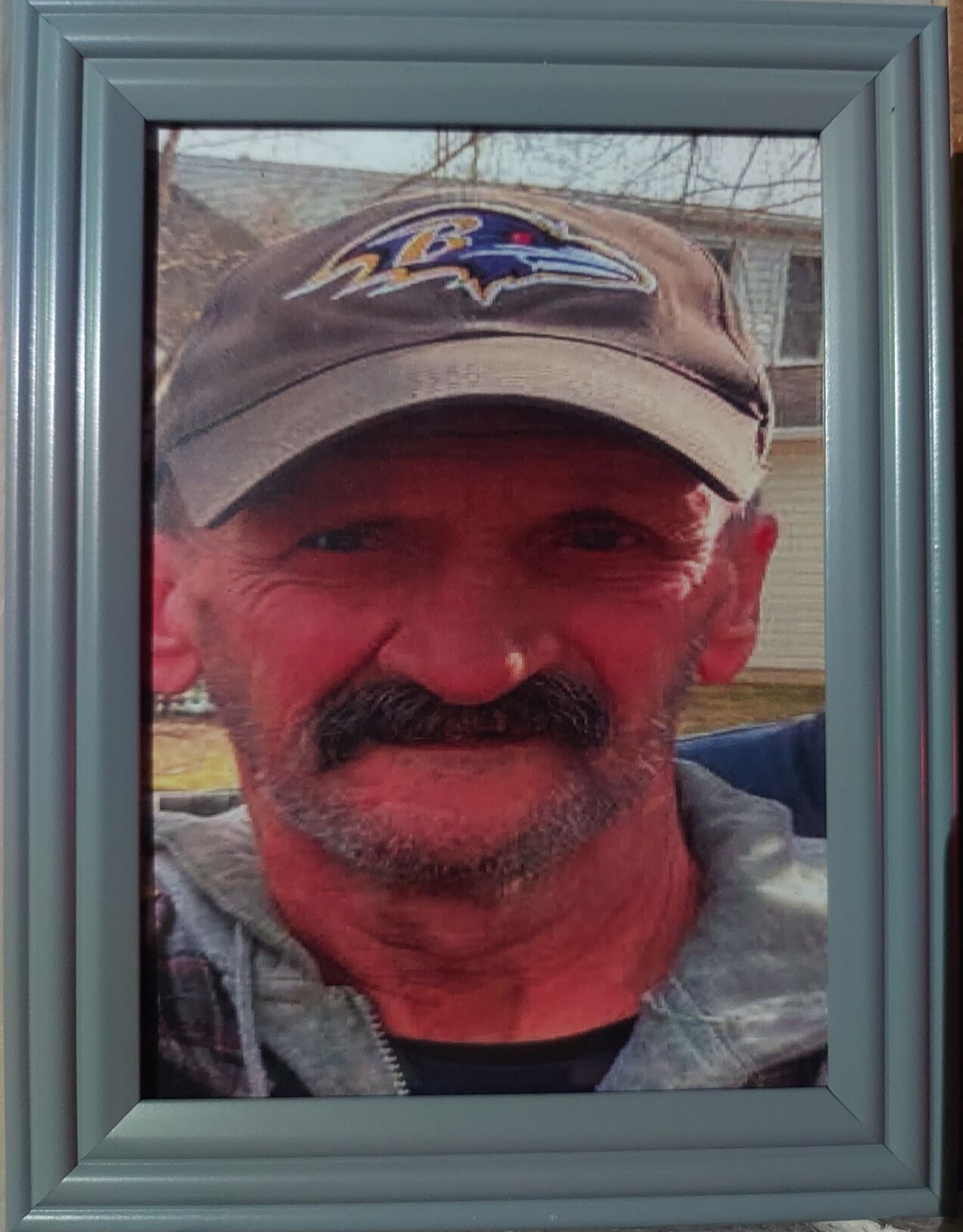 Candlelight Vigil brings community together in memory of Bobby Messick ...